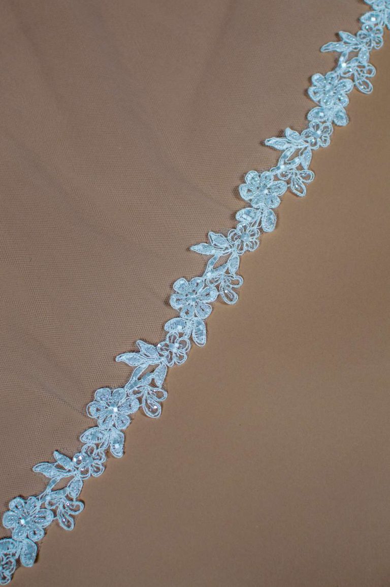 Zoe | Single Layer Fingertip Length Lace Trim Wedding Veil