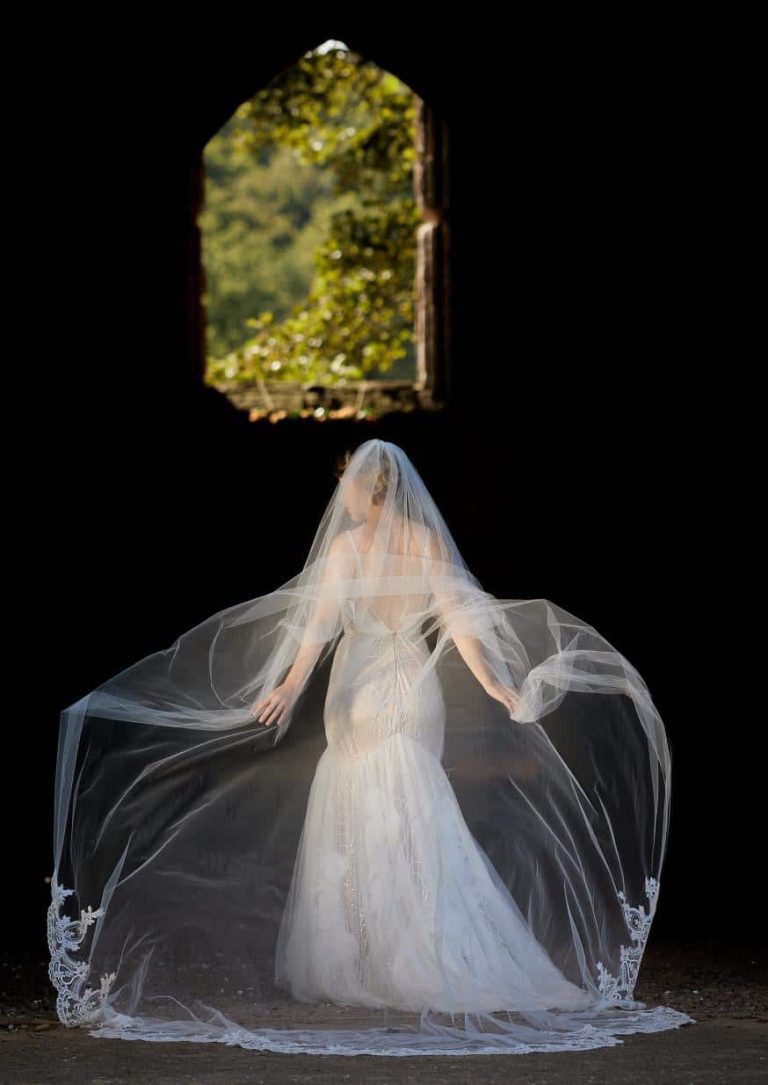 9 Unique Wedding Veils Every Modern Bride Will Love