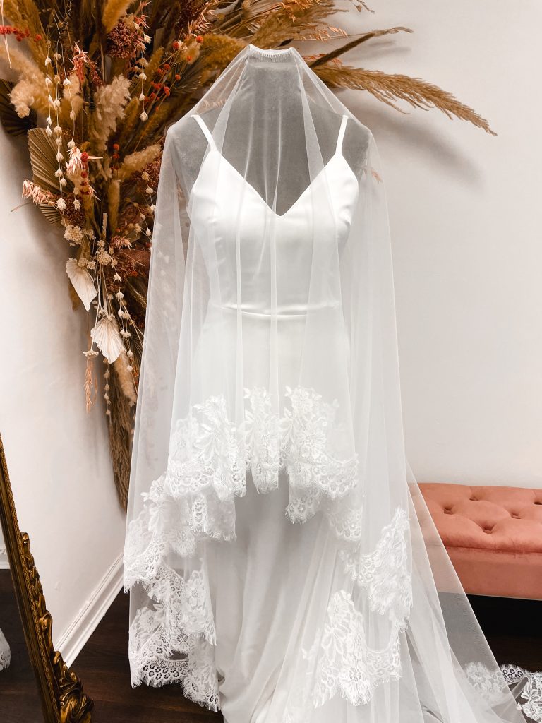 Clara – Chantilly Lace Drop Chapel Length Veil with Blusher (Quick-to-Ship)