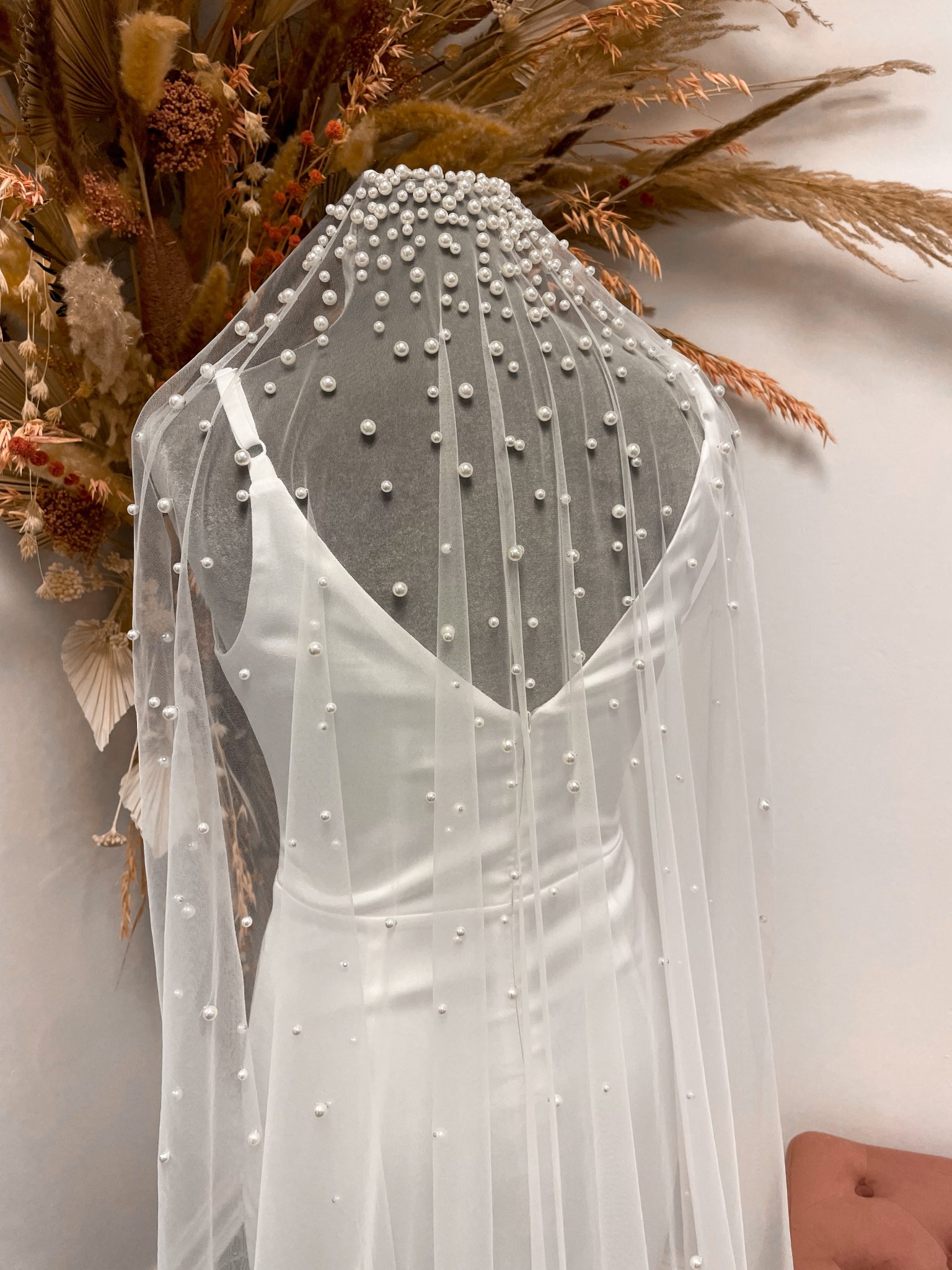 Evangeline – Cathedral Wedding Veil with Cascading Pearls